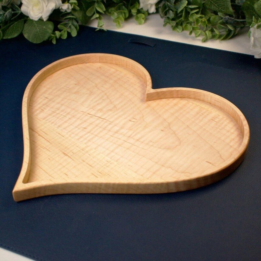 Exquisite Heart Shaped Tray | Glamorwood